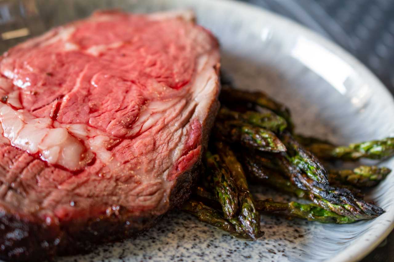 Tingkat Kematangan Steak yang Aman dan Sehat untuk Tubuh | GOODLIFE